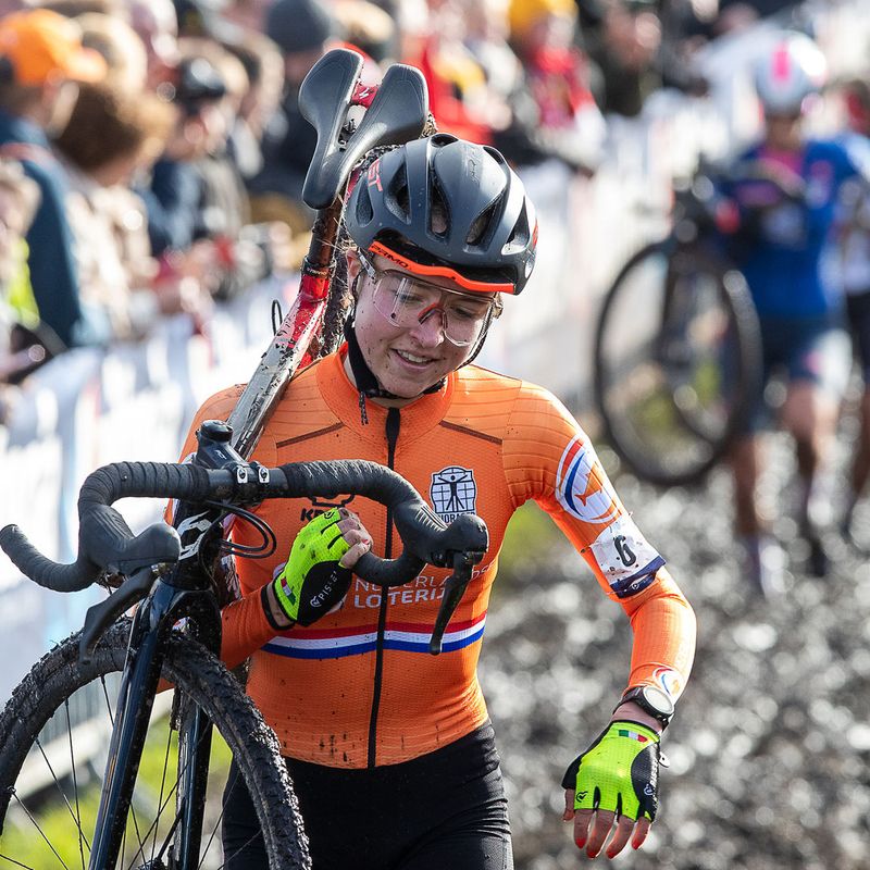Femke Gort debuteert in wereldbeker veldrijden - L1 Nieuws