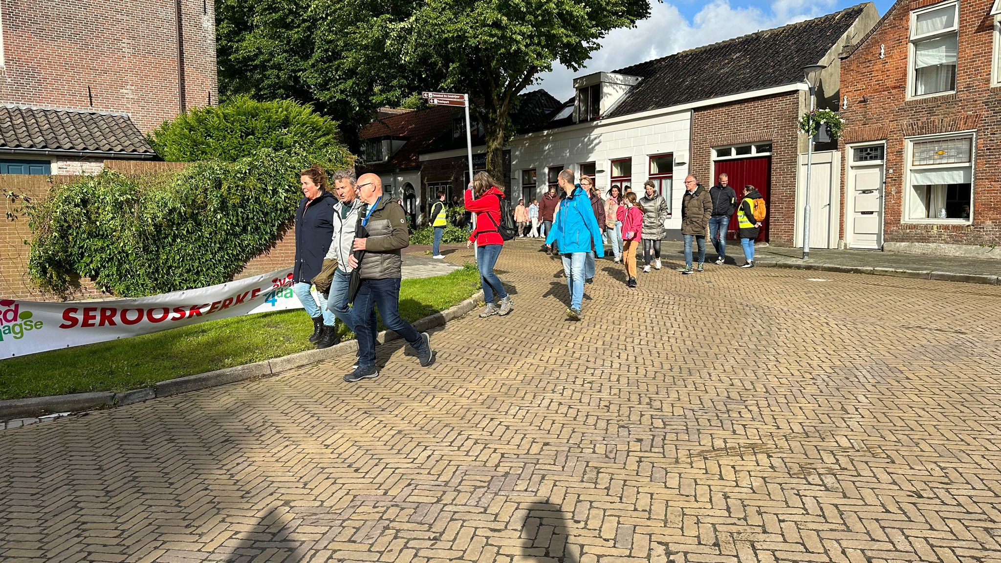 Eerste avondvierdaagse van Serooskerke valt in de smaak: 'Elk dorp zou ...