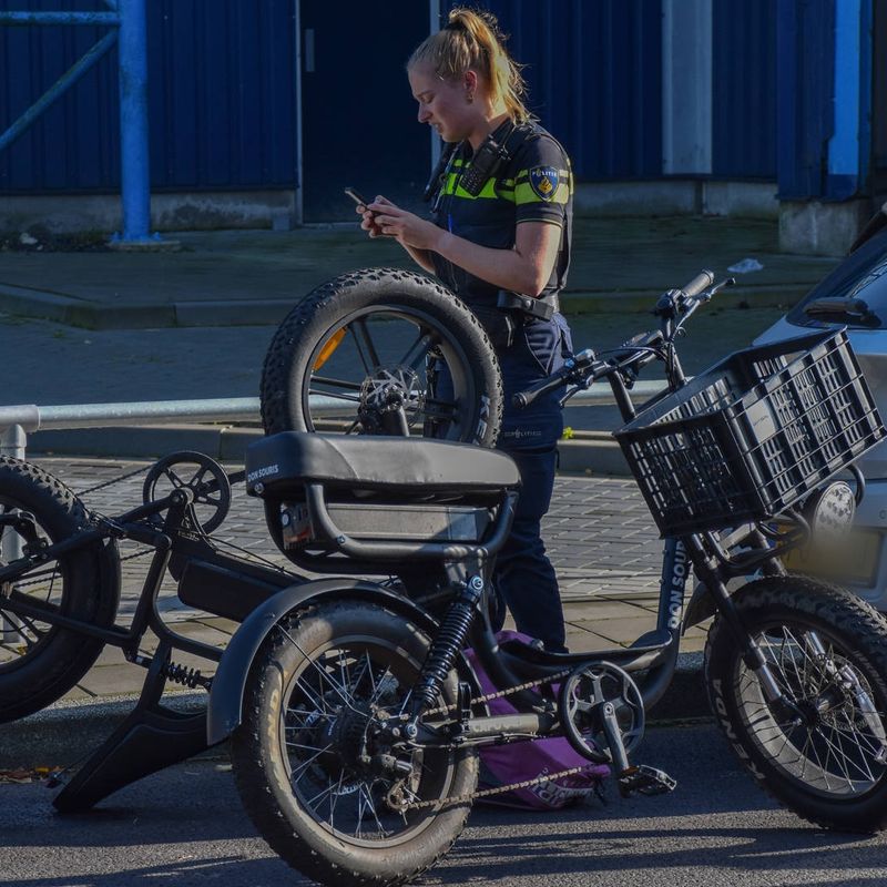 Vier fatbikers belandden op spoedeisende hulp in Groningen tijdens ...