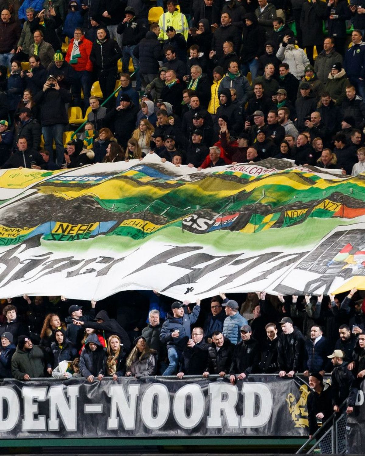 'ADO-supporters Midden-Noord mogen niet gaan staan en tribunevak is ...