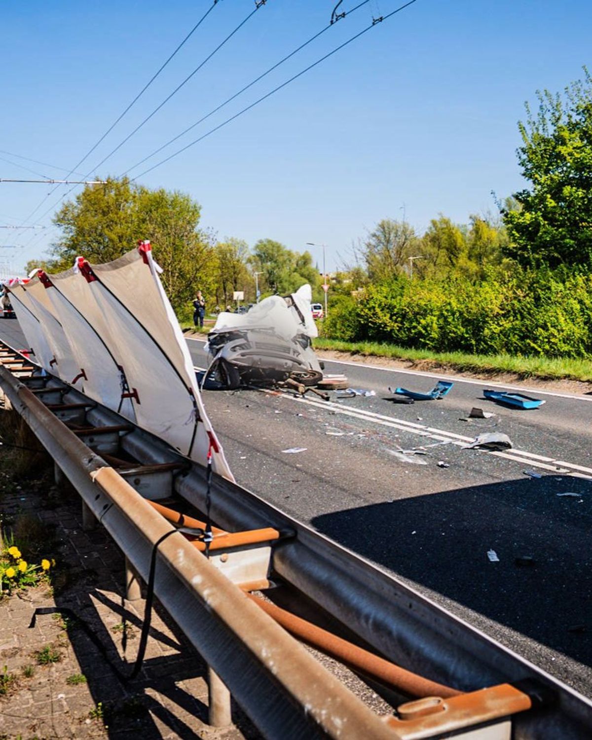 Dode bij zwaar ongeluk op busbaan - Omroep Gelderland