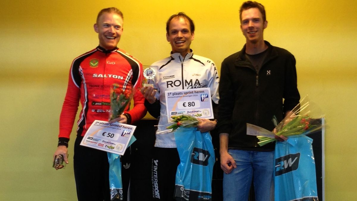 Robert Beute voltooit trilogie bij wintertriathlon Groningen - RTV Noord