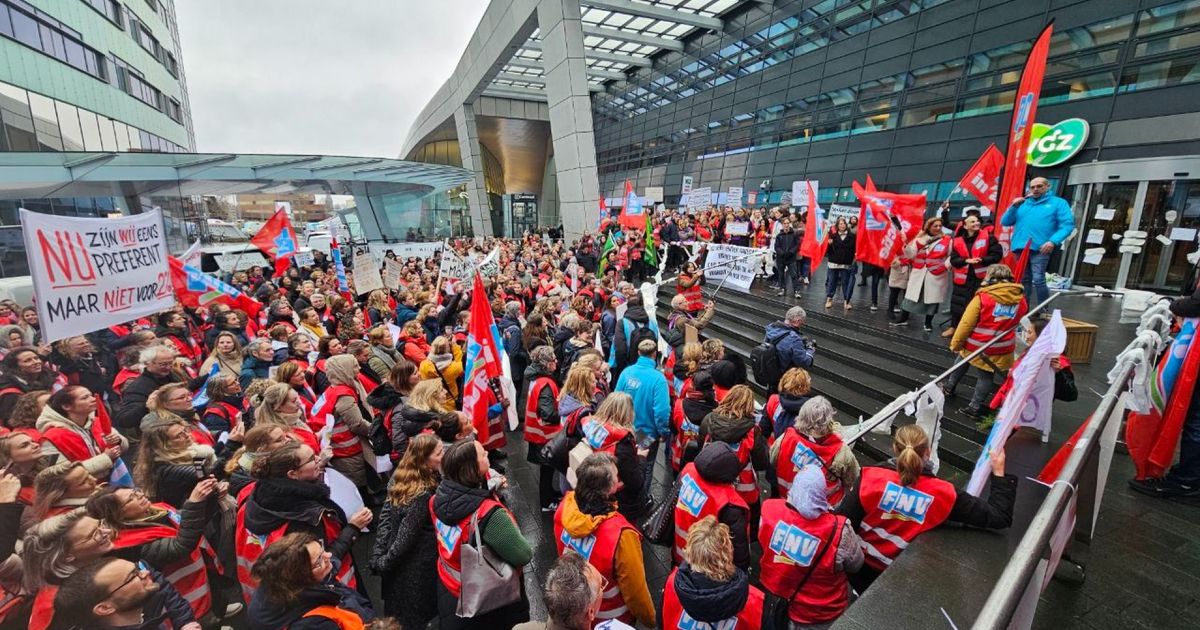 Apothekers demonstreren tegen VGZ: 'Staken tegen onze wil, een bittere ...