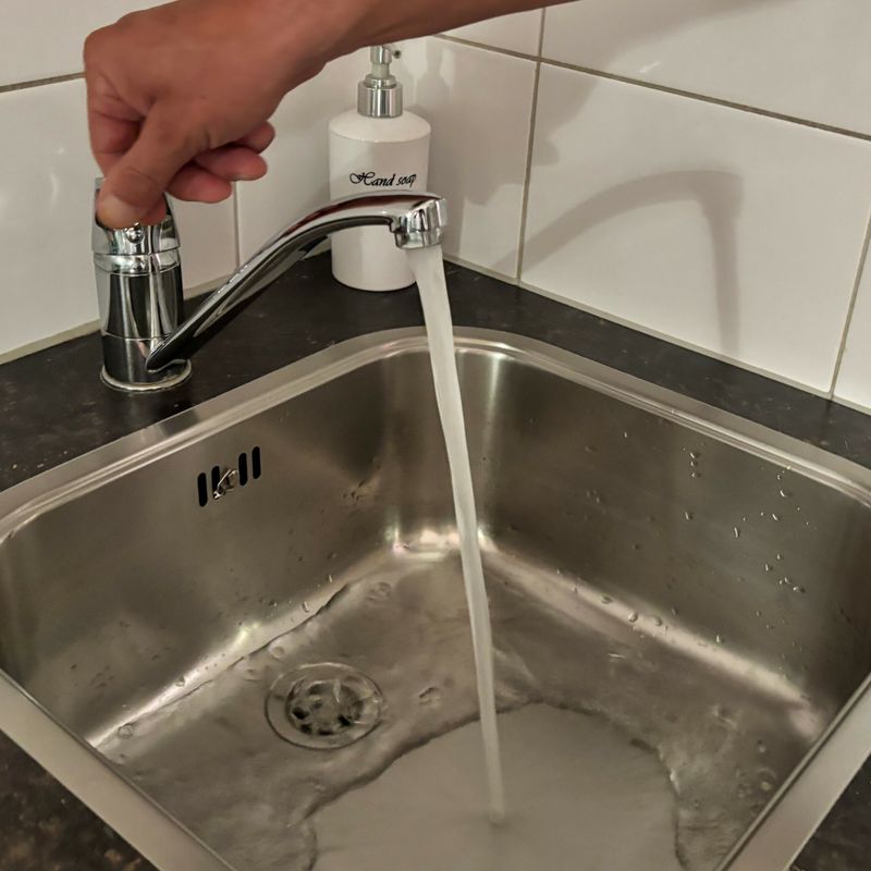 Verhuurder zet warm water uit om boilers af te dwingen: huurders eisen ...