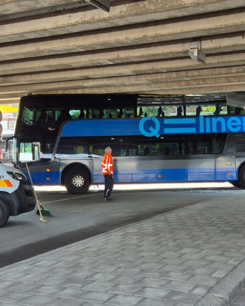 112-nieuws dinsdag 30 september: Kind (10) op opgevoerde fatbike betrapt in Stad • Bus van QBuzz ...