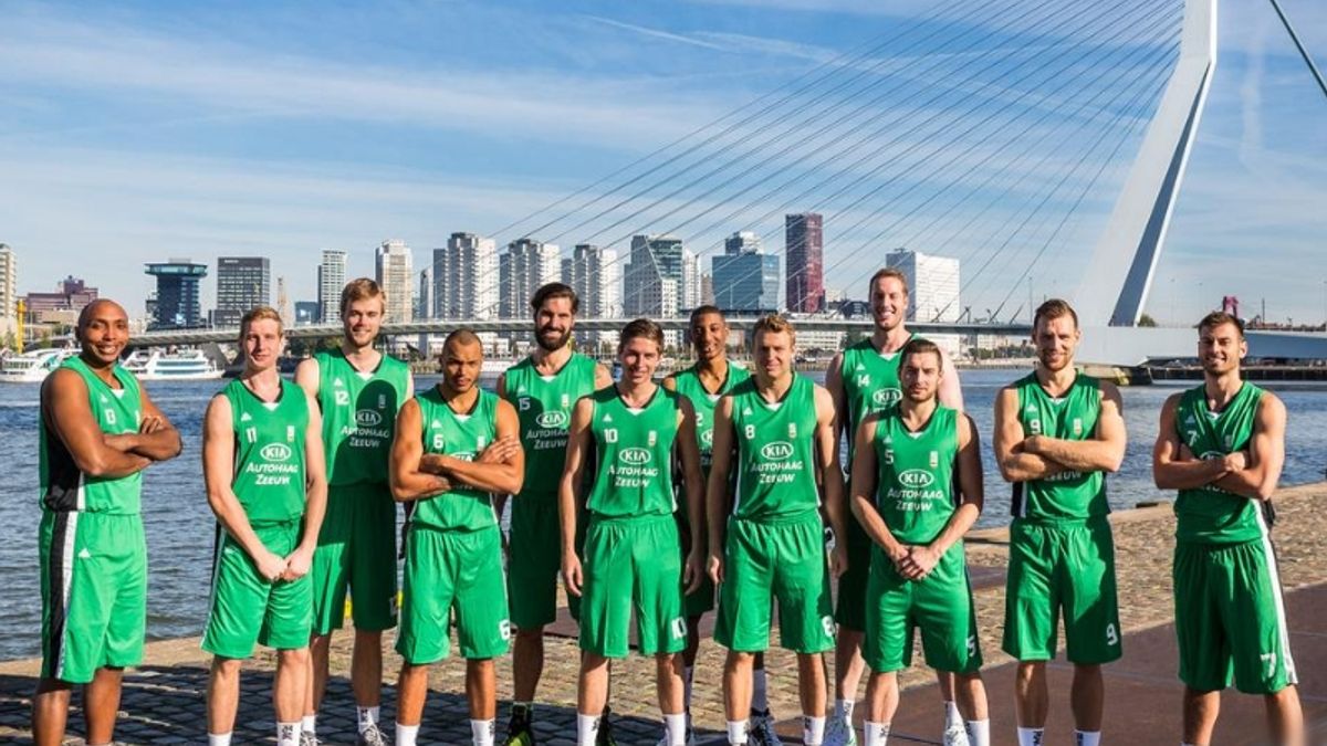 Michael Kok verlengt bij Rotterdam - Rijnmond