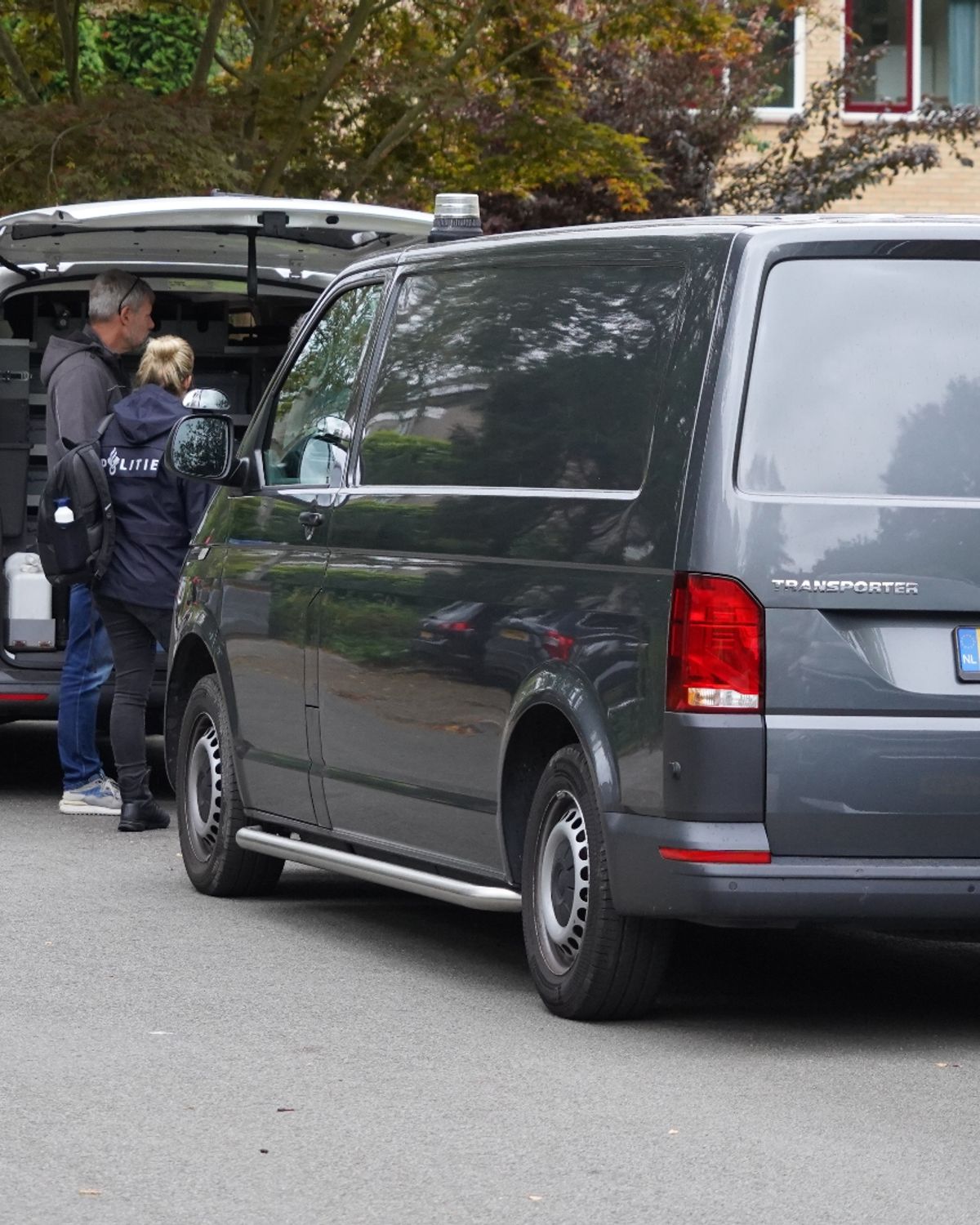 112-nieuws dinsdag 9 september: Auto tegen boom in Woudbloem • Overleden persoon aangetroffen ...