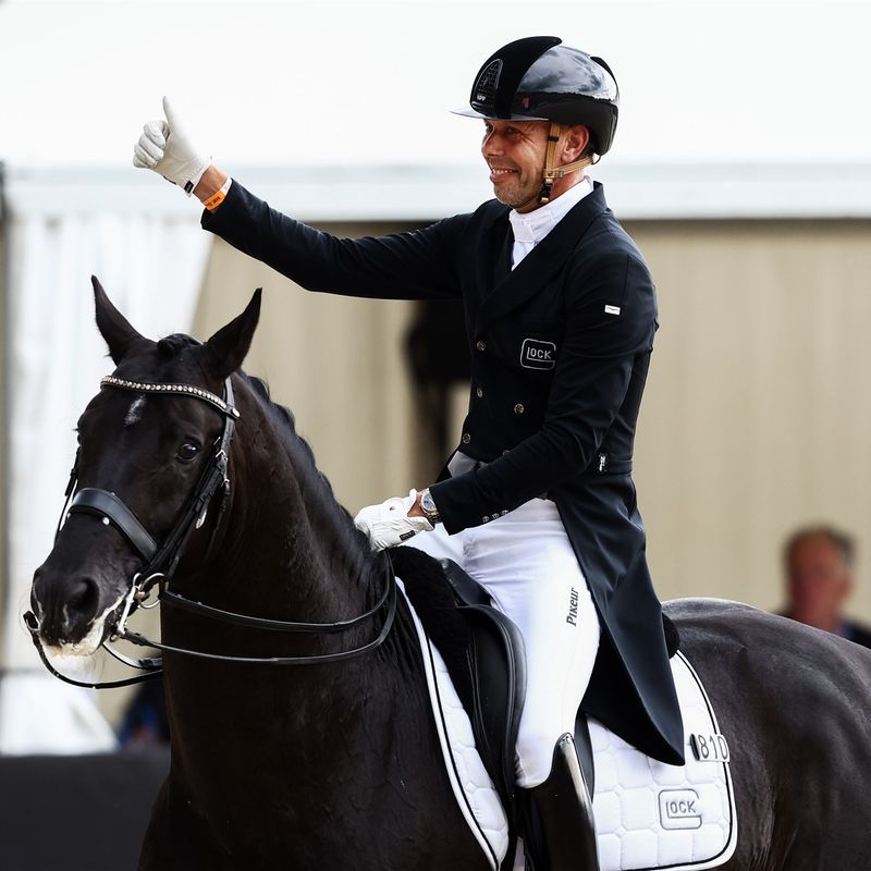 Hans Peter Minderhoud doorbreekt in Lyon grens van 80 procent - Omroep ...