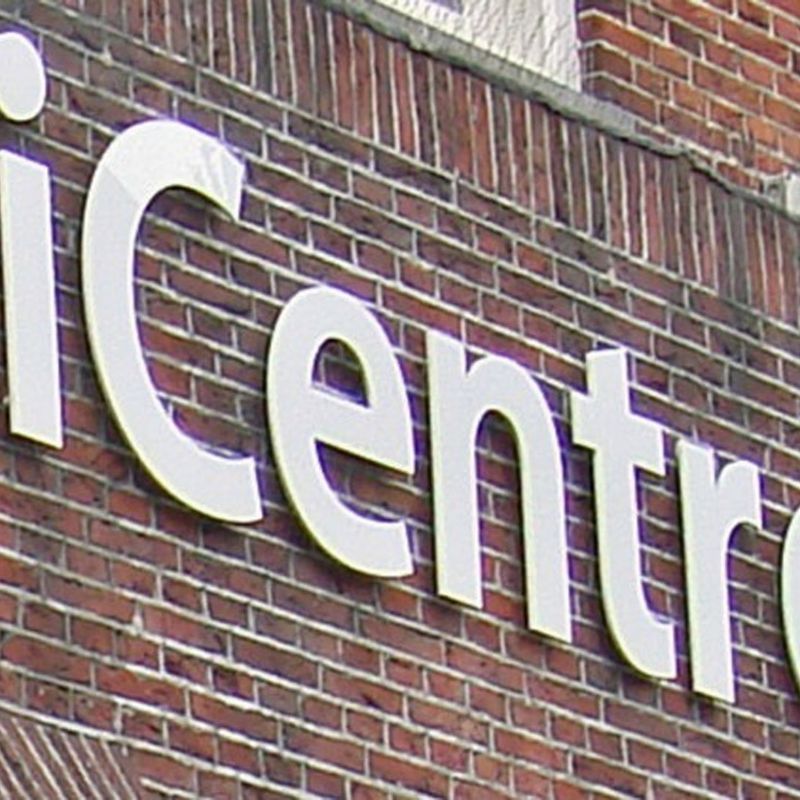 Winkels iCentre en Dixons blijven open na doorstart - RTV Noord
