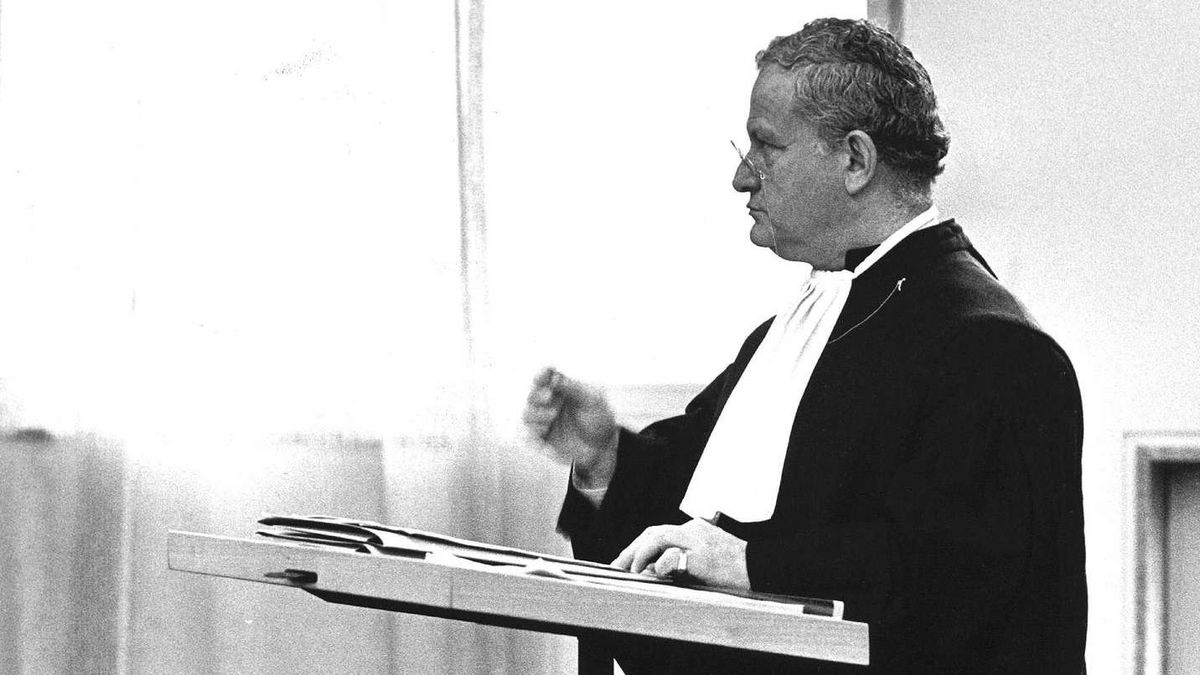 Max Moszkowicz (90) krijgt eigen biografie - L1 Nieuws