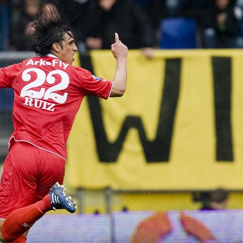 Bryan Ruiz nodigt FC Twente uit voor afscheidsduel in Costa Rica - Oost