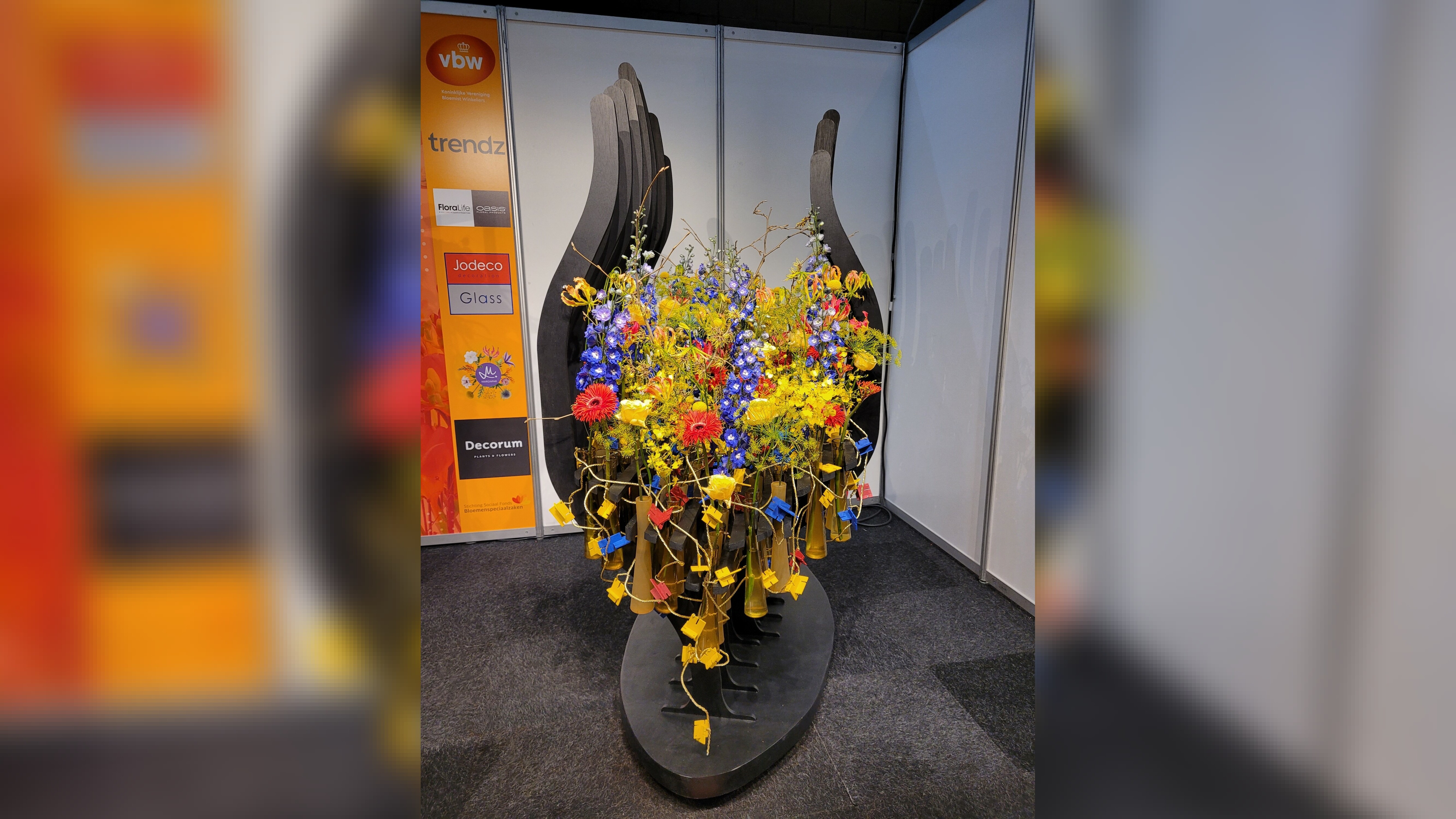 Anniek Siegers uit Norg behoort tot de drie beste bloemschikkers van ...