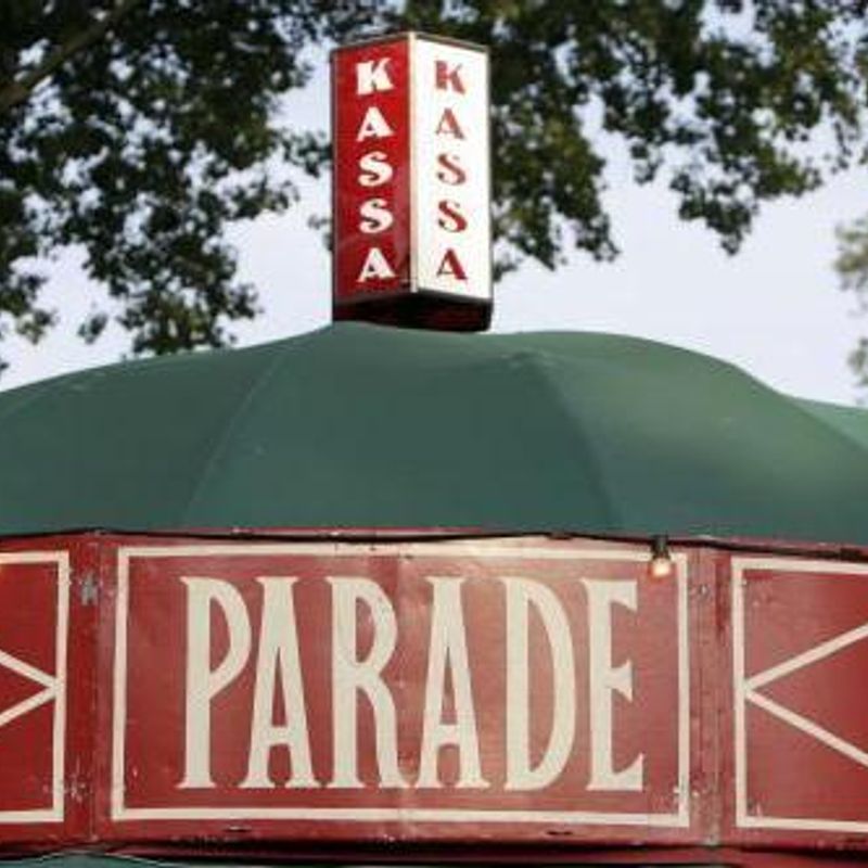 De Parade voor de 20ste keer in Rotterdam - Rijnmond