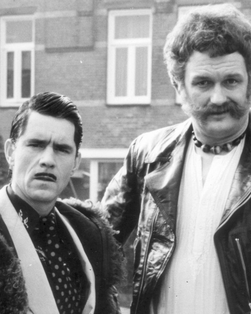 Viezemansteeg of Jacobse en Van Eslaan van tafel, nabestaanden zien het ...