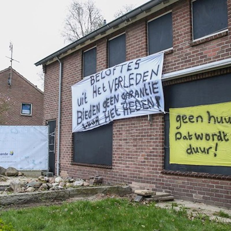 Oale Bouw in Westerhaar dreigt spookwijk te worden: huurders houden het ... Oale Bouw in Westerhaar dreigt spookwijk te worden: huurders houden het ...