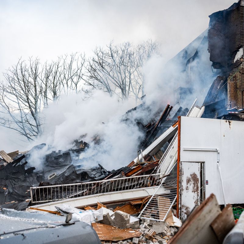 Trauma en financiële zorgen blijven na ramp met zes doden: bewoners ...