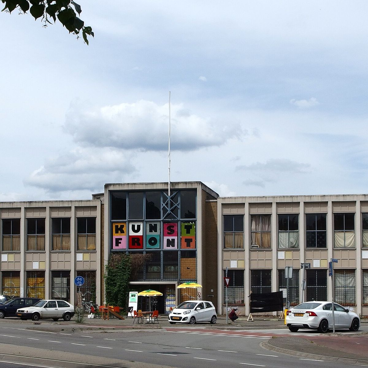 Rubberfabriek dicht in Maastricht en bakkerij verdwijnt uit Stein - L1 ...