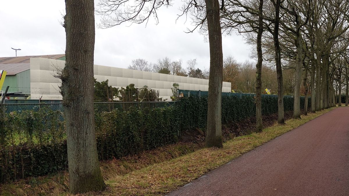 Buren van Krans in Assen willen niet tegen geluidsmuur aankijken - RTV ...