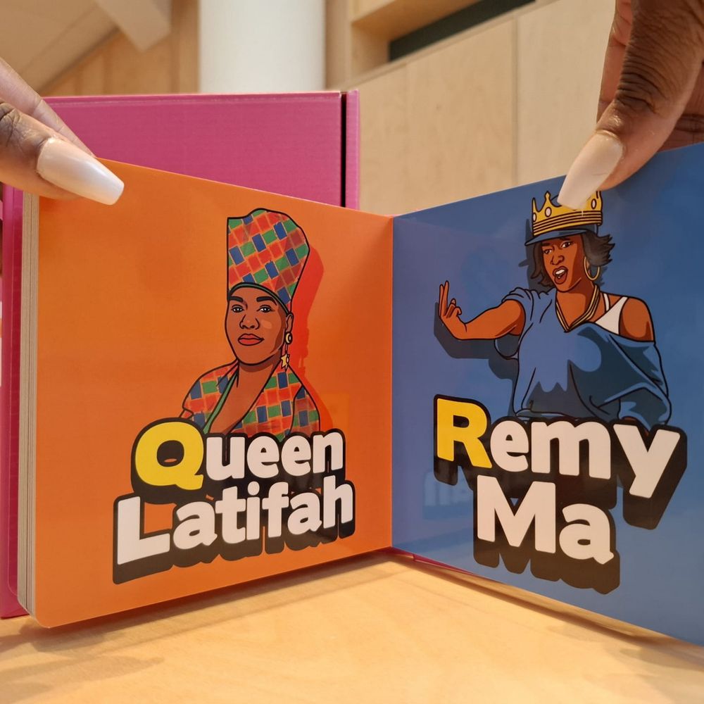 Joan maakt ABC-boek voor kinderen die zich niet herkennen in Aap, Noot ...
