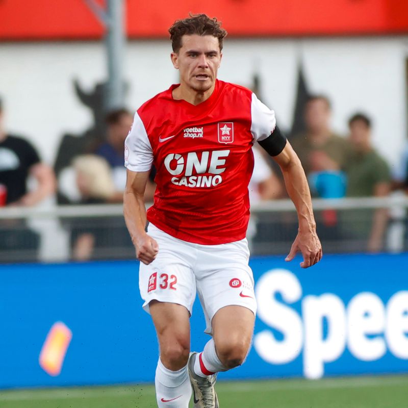 MVV'er Tim Zeegers weken uitgeschakeld na operatie aan meniscus - L1 Nieuws