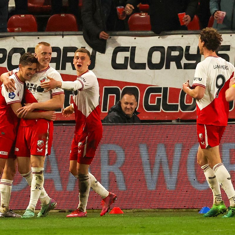 Invallers FC Utrecht doen PEC Zwolle pijn in de tweede helft: 'Een ...