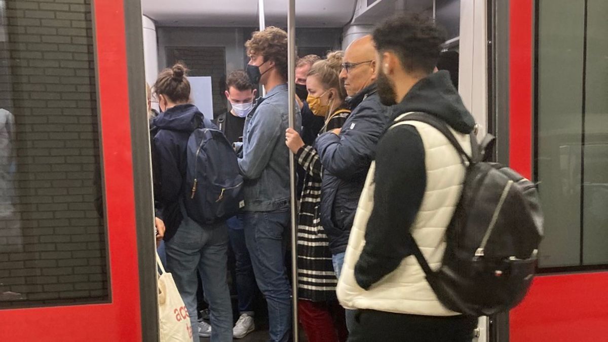 Hele dag half uur extra reistijd op metro tussen Slinge en Den Haag na ...