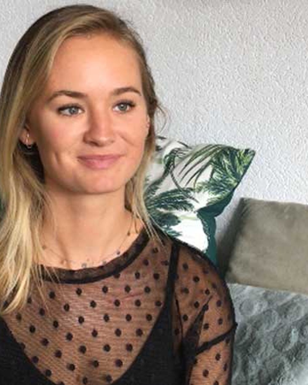 Devany eindelijk thuis na aardbeving: 'Het had heel anders kunnen ...