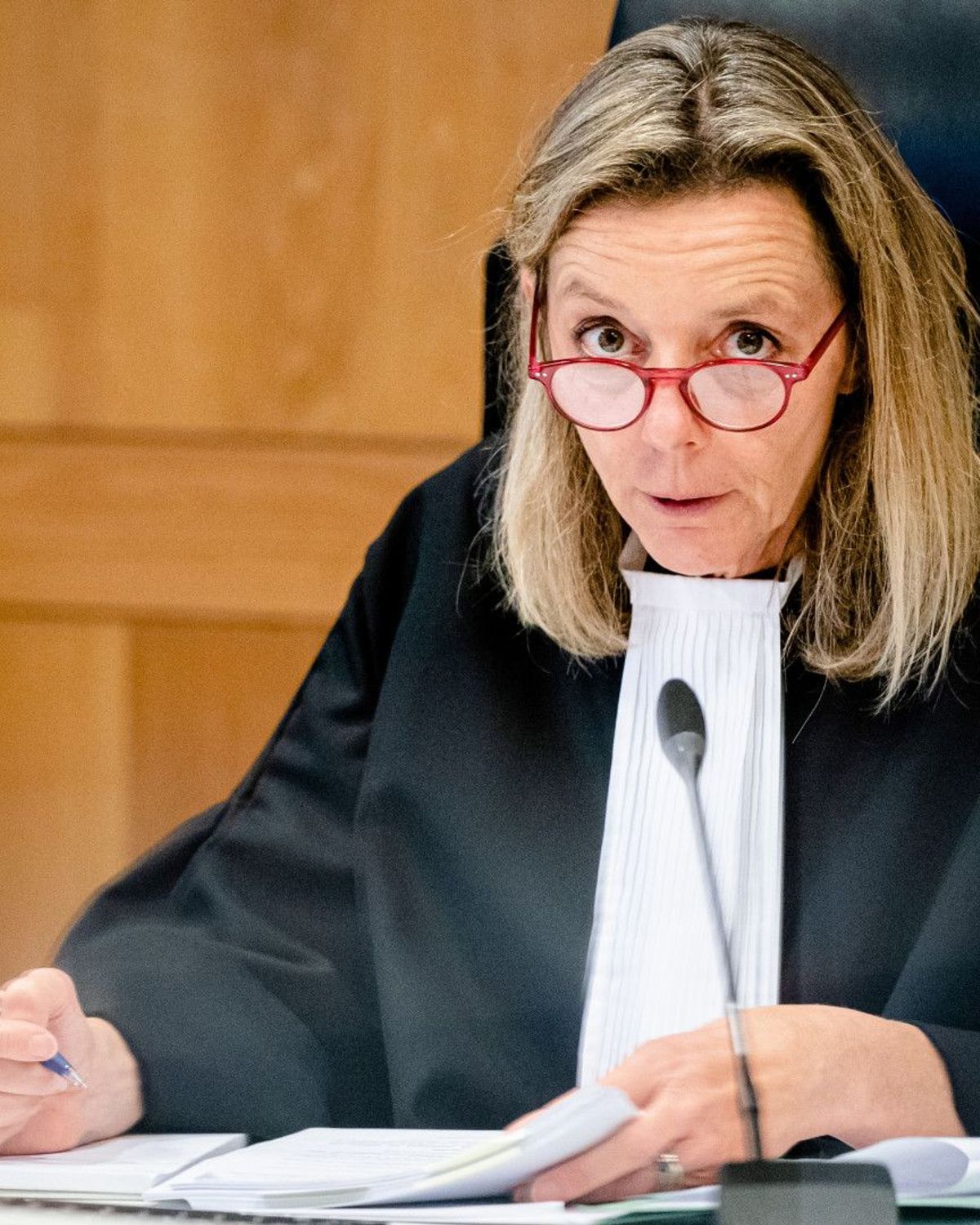 'Een rechter is niet altijd een oude, wijze, grijze man in een toga ...