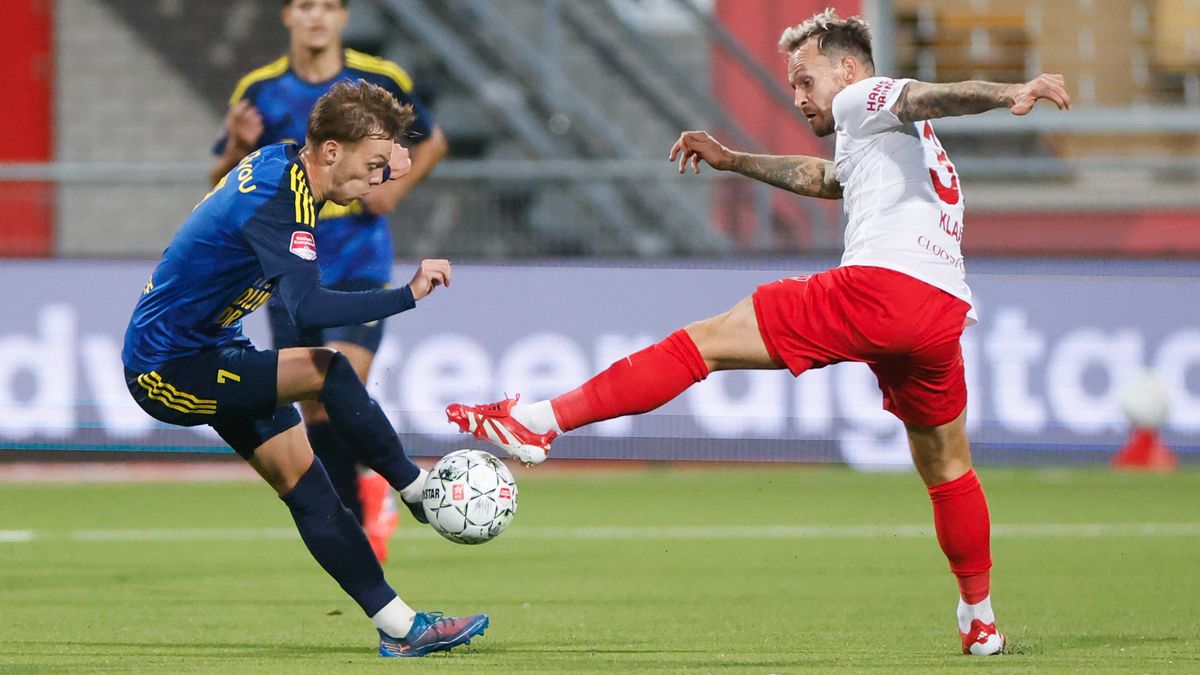 Lês werom: Cambuur boekt krappe oerwinning tsjin MVV Maastricht - Omrop ...