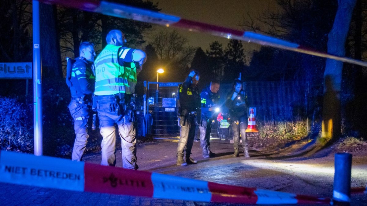 Gewonde bij schietpartij, slachtoffer naar ziekenhuis - Rijnmond