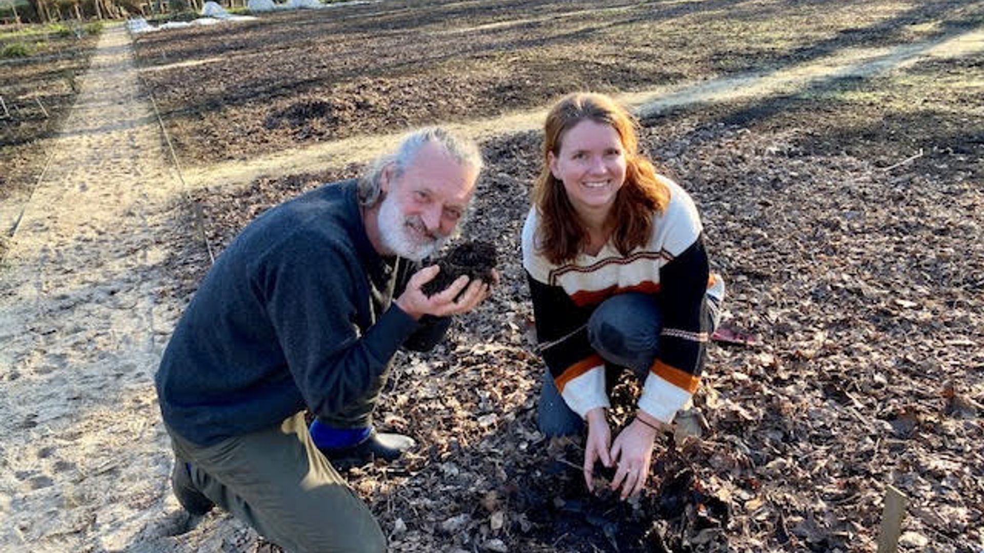 Vroege broeders in Chris Natuurlijk van 25 februari - Rijnmond