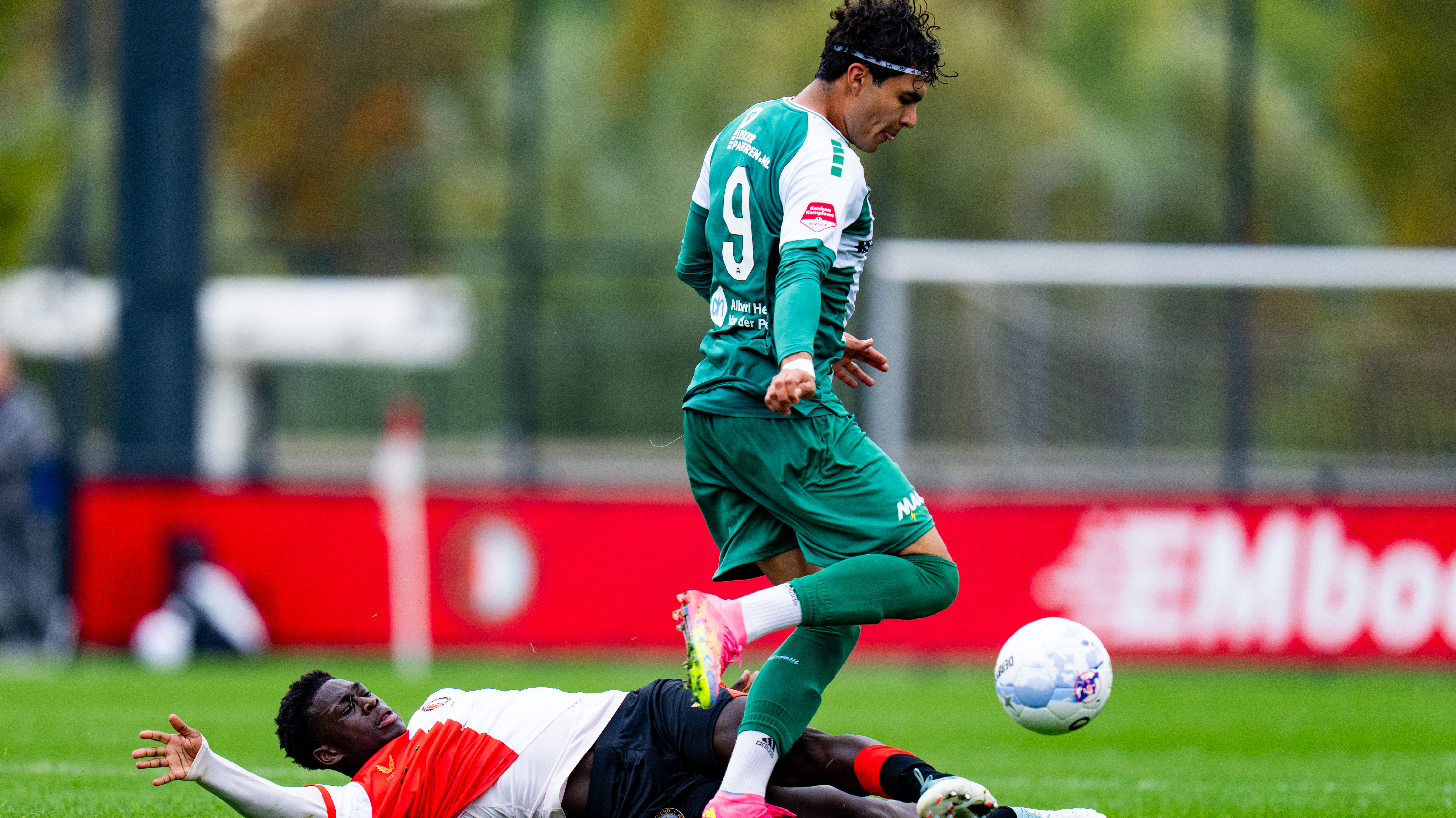 Feyenoord verliest van FC Dordrecht, debuut en doelpunt Shaqueel van ...