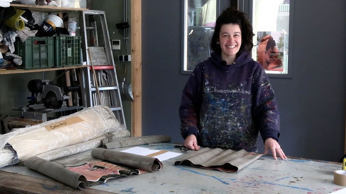 Kunstenaar Cecilia Rebergen worstelt met weerbarstig, industrieel ...