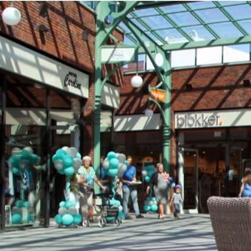 Zeven jaar na brand: nieuw winkelcentrum Stein geopend - L1 Nieuws