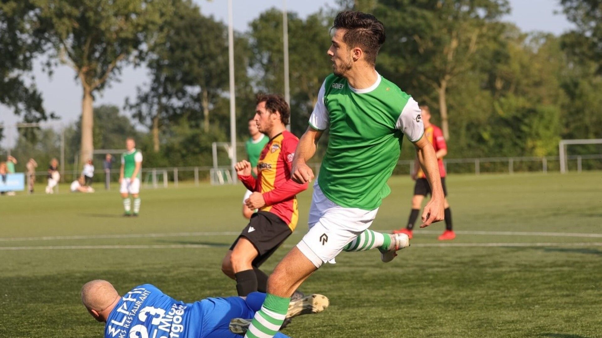 Nieuwkomers wijzen Kloetinge de weg tegen DOSKO - Omroep Zeeland