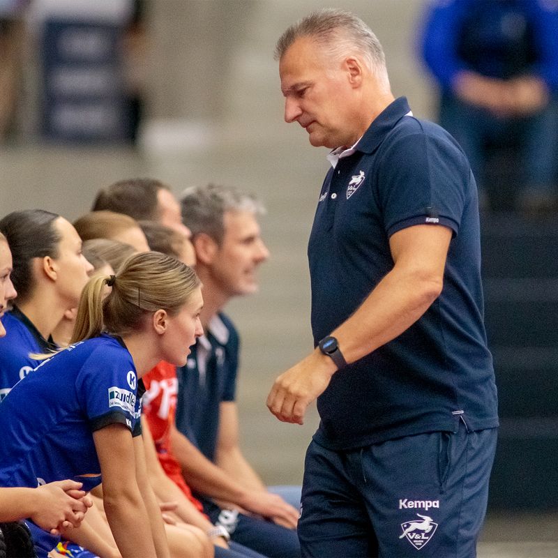 Handbaltrainer Nusser weg bij Vlug en Lenig - L1 Nieuws