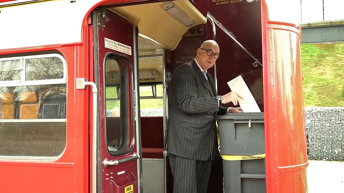Burgemeester Zaltbommel stemt op zichzelf - Omroep Gelderland Burgemeester Zaltbommel stemt op zichzelf - Omroep Gelderland