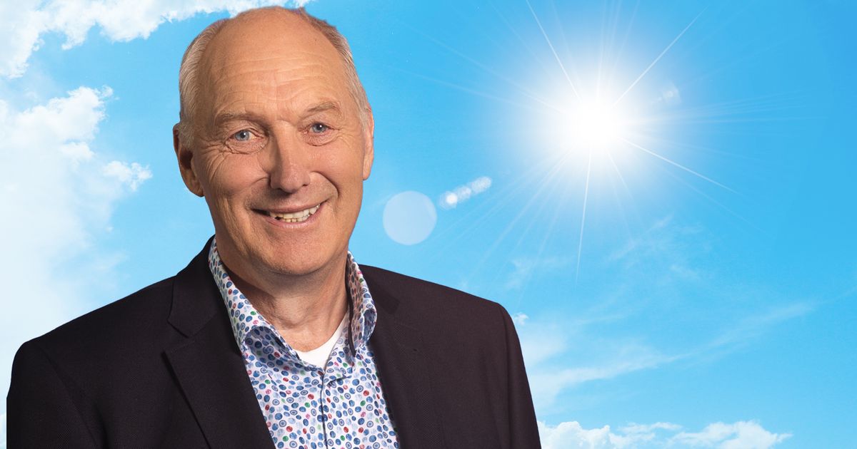 It waar fan maaie: "In moanne fan net ien, net twa, mar trije gesichten ...