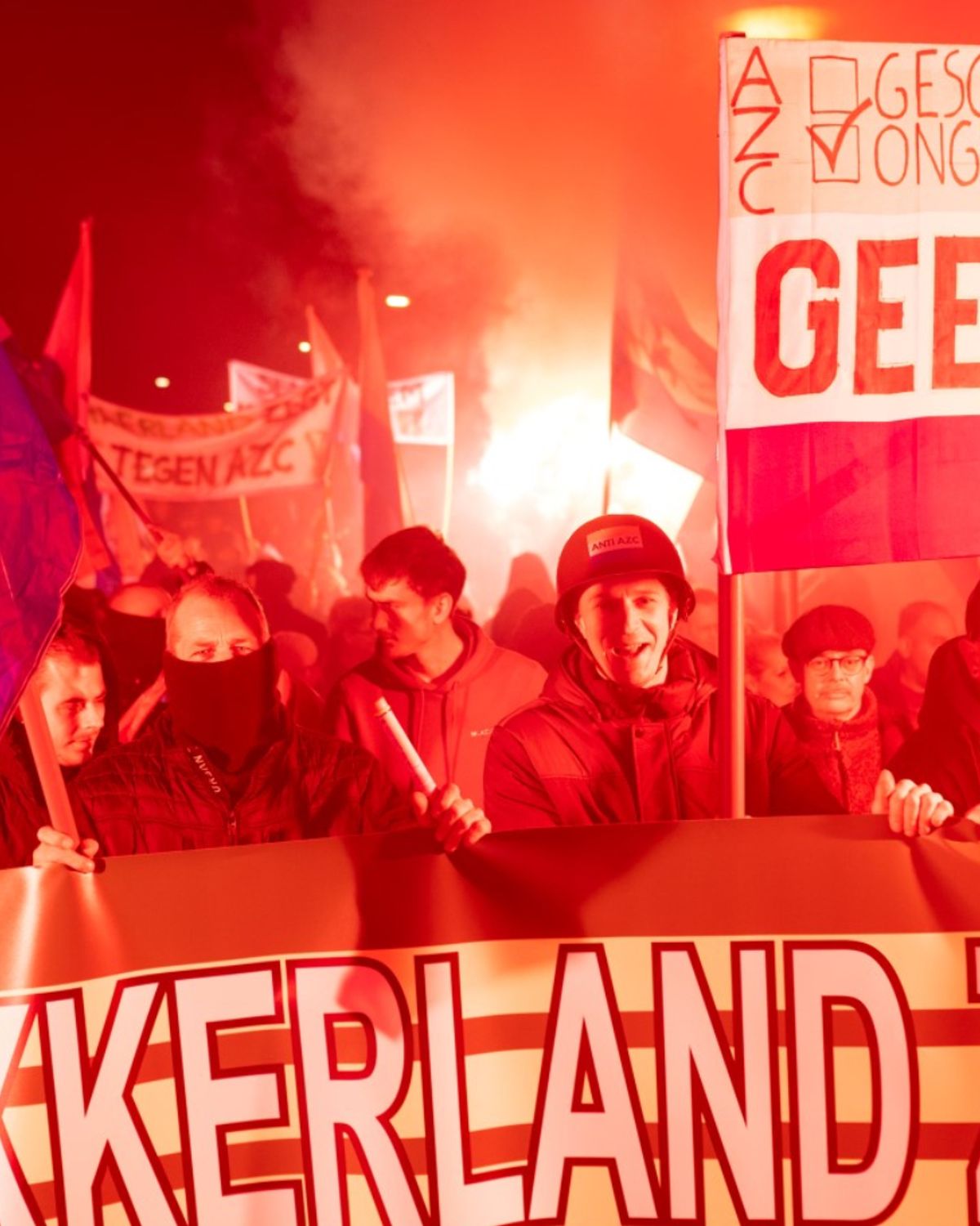 Burgemeester en raadsleden over escalatie azc-protest: 'Intimiderend ...