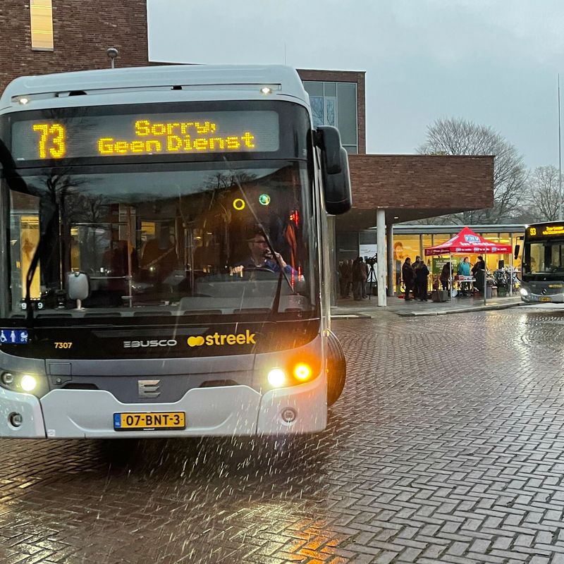 Qbuzz mag bestelling van 45 bussen bij noodlijdend Ebusco schrappen - RTV Drenthe