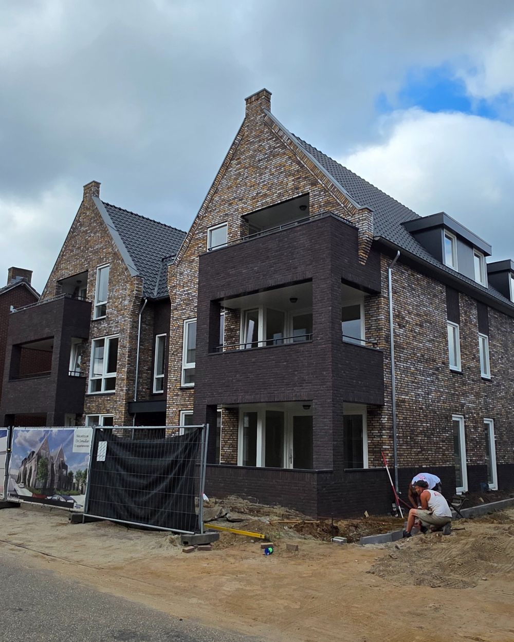 Nieuwe appartementen met 'vergeten' aansluiting hebben nu toch stroom ...