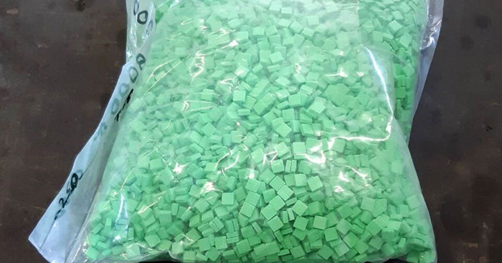 Aanhoudingen na vondst 3000 xtc-pillen en andere drugs - Rijnmond