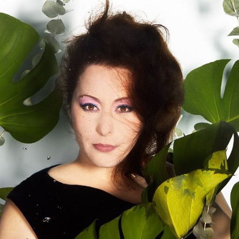 Elizabeth Simonian in Live uit Lloyd - Rijnmond