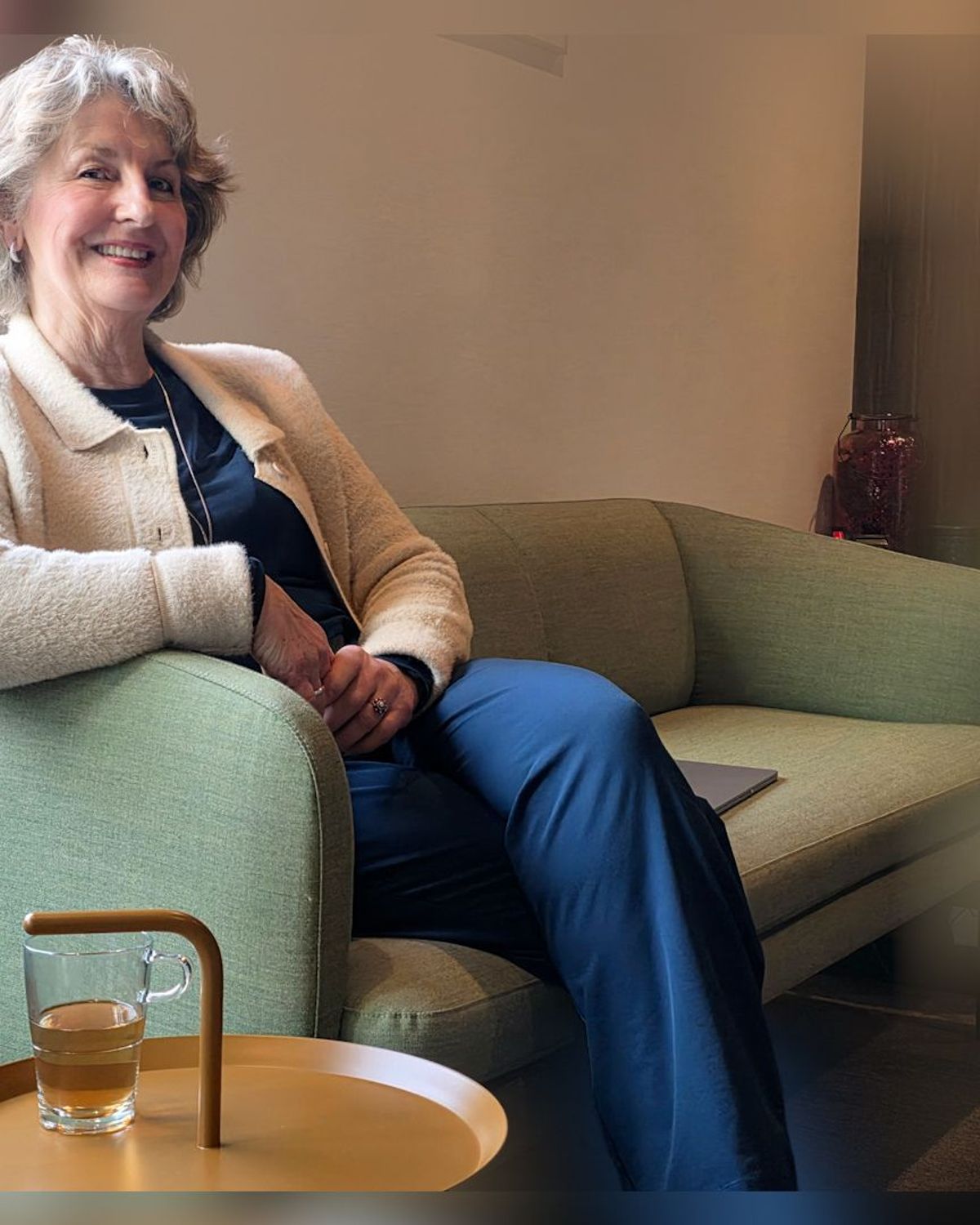 Corry van Rhee omarmt haar vak: 'Je moet stoppen voordat anderen zeggen ...