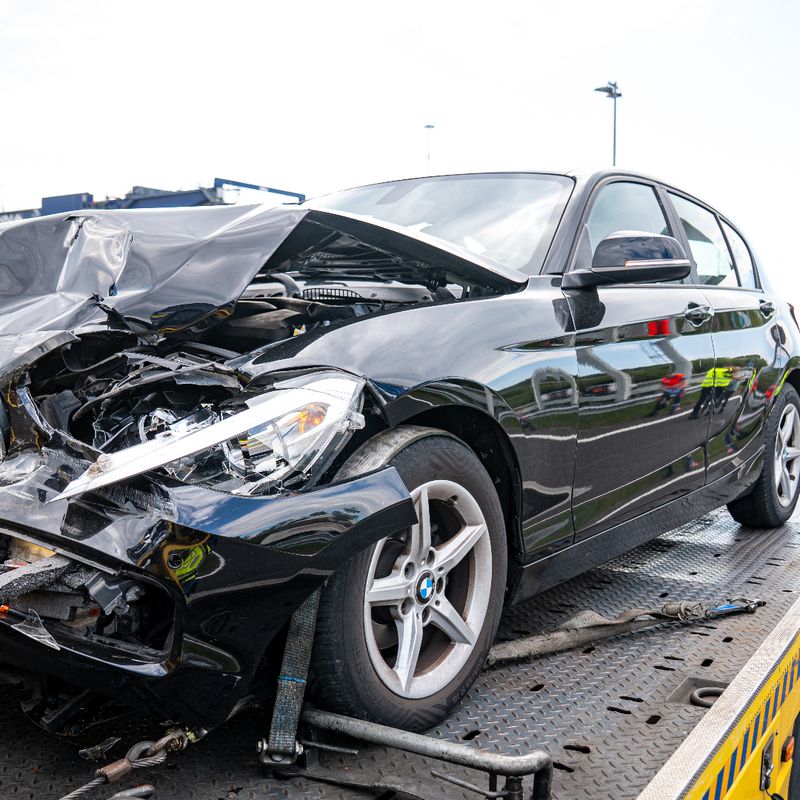 Gewonde bij kettingbotsing op A15 - Rijnmond