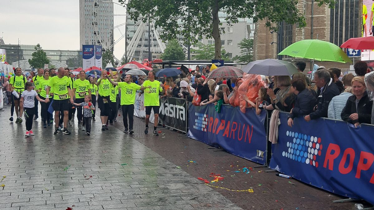 Organisatie Roparun waarschuwt teams voor slecht weer - Rijnmond Organisatie Roparun waarschuwt teams voor slecht weer - Rijnmond