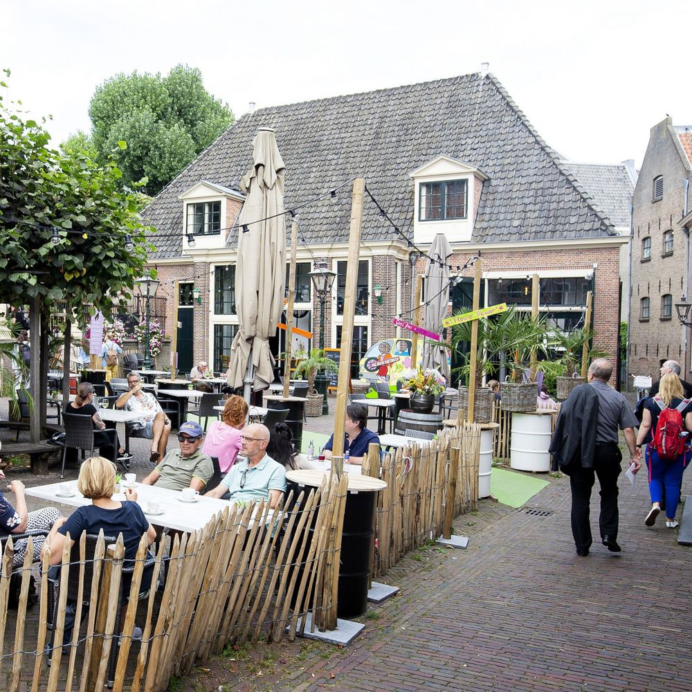 Voormalig international Tim de Cler doet bekend restaurant alweer weg ...