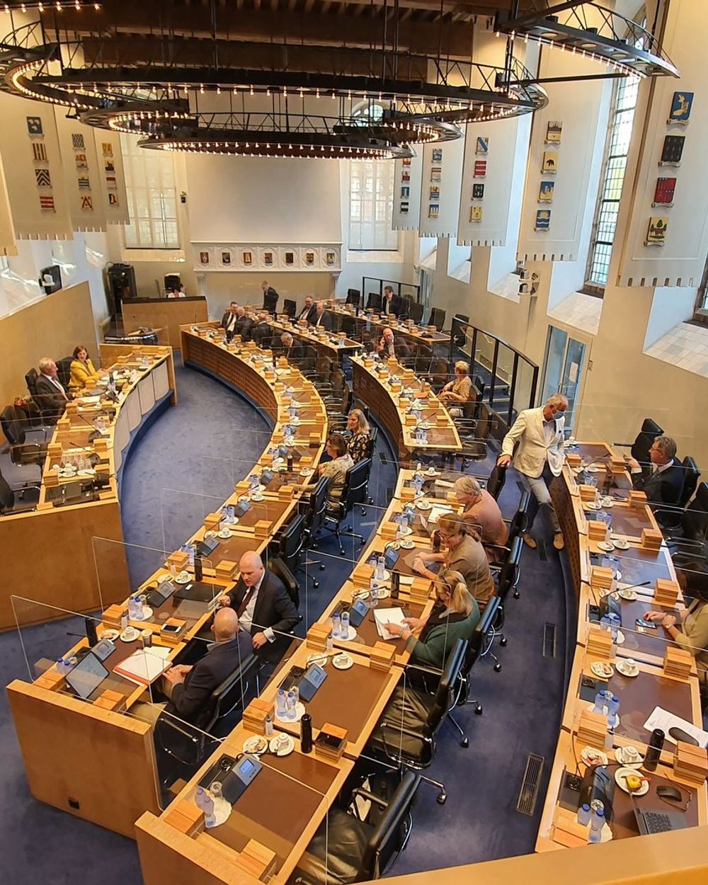 Het geduld is op: binnen twee maanden duidelijkheid, anders dreigt ...