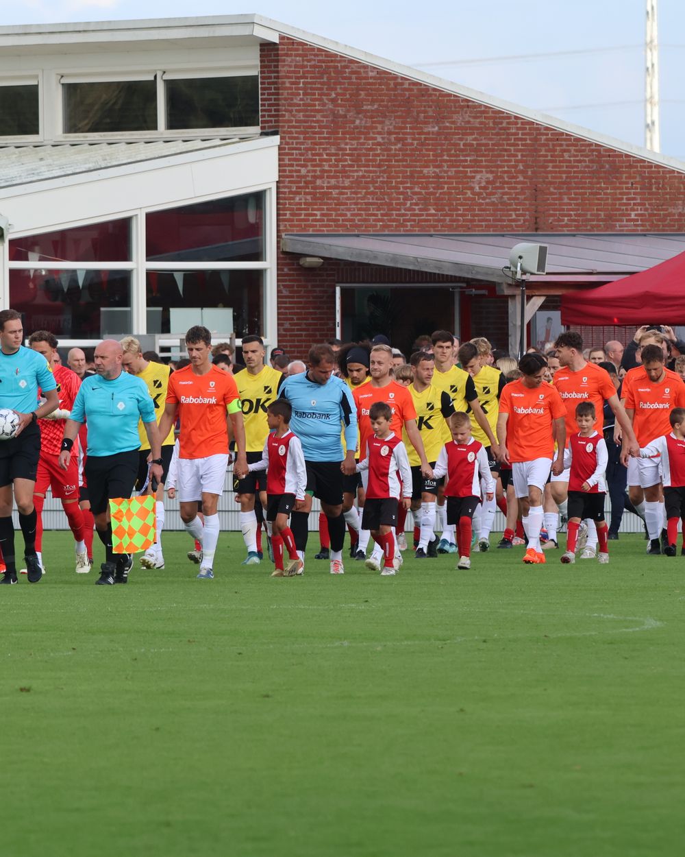 Zeeuws elftal speelt komende zomer opnieuw tegen NAC Breda - Omroep Zeeland