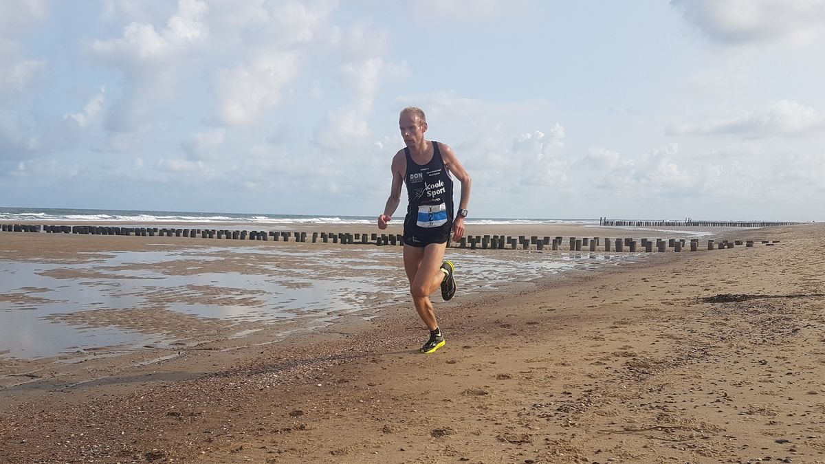 Erwin Harmes wint Hardloop3Daagse - Omroep Zeeland
